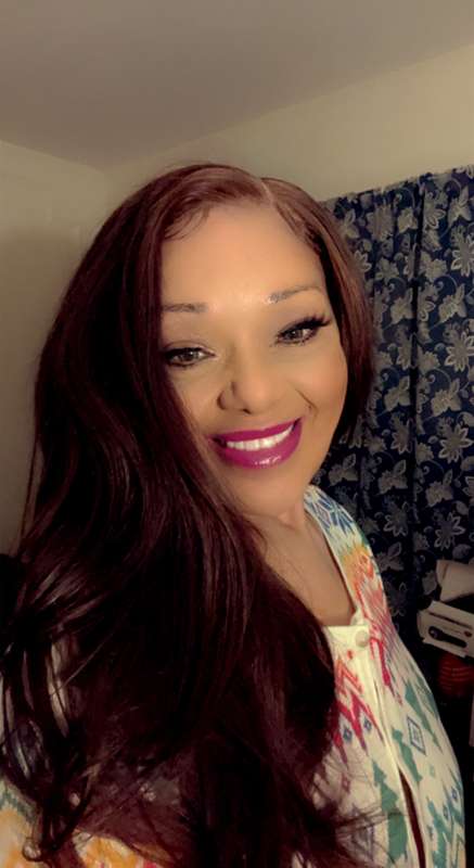 Ali: Hi.. | Boston Senior Dating