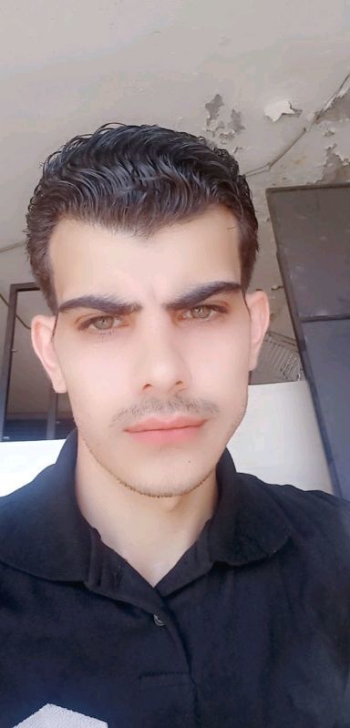 Wissam Obeid: Hi.. | Single Men in Mazraat Yashouh