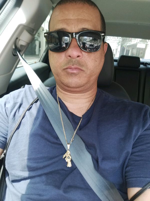 Osmany Sanchez: Hi.. | Miami Dating