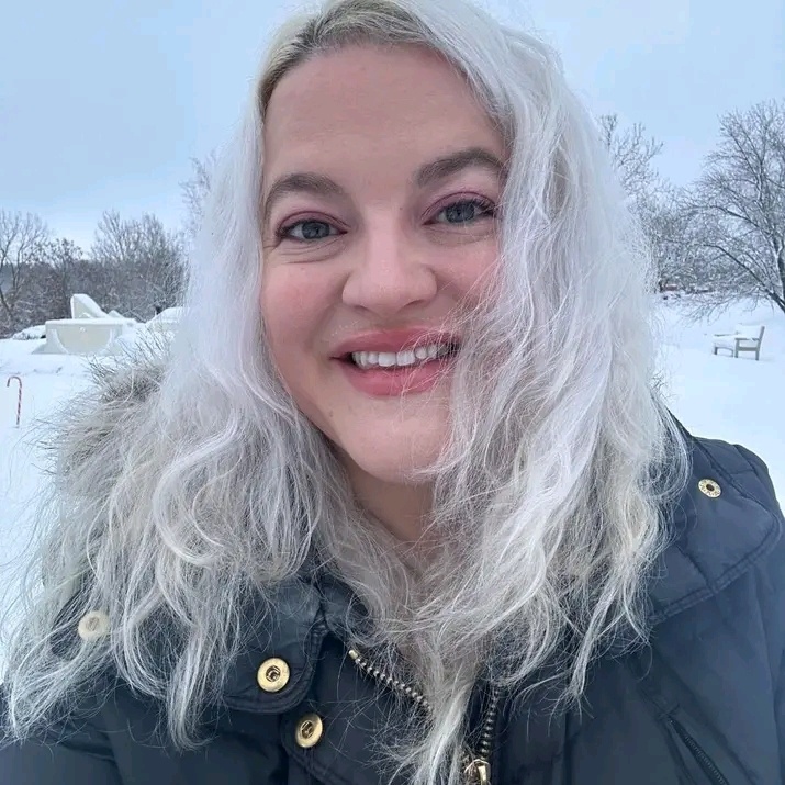 lula ranae : Hi.. | Guttenberg Dating