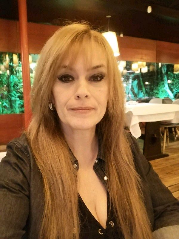 Adriana Rodriguez: Hi.. | Single Senior Women in Boca Raton