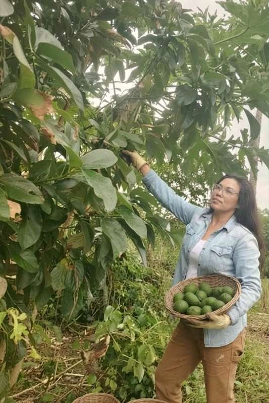 Ana: Hi.. | Trece Martires City Asian Senior Chat