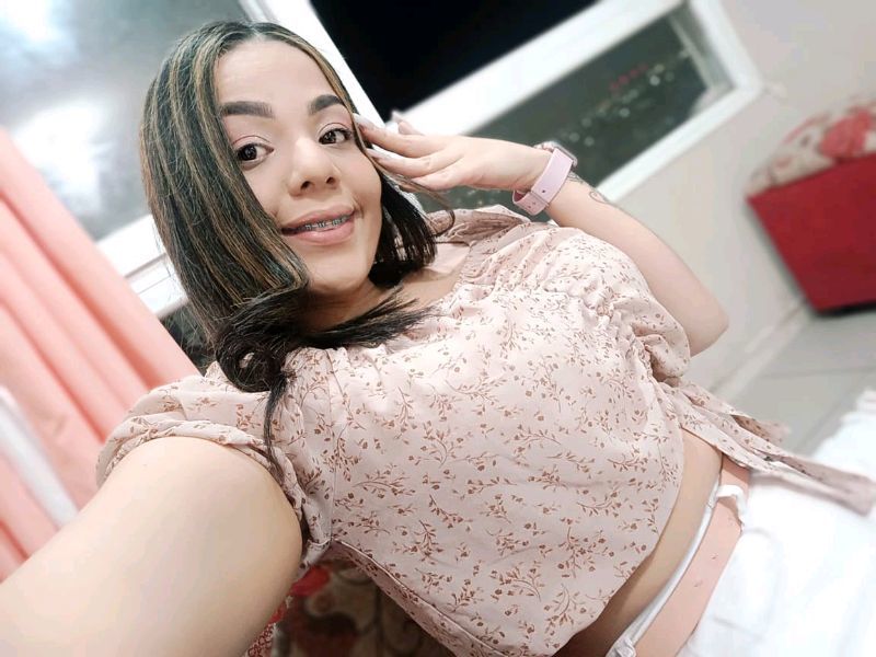 Lis Tovar: Hi.. | Distrito De Panama Singles