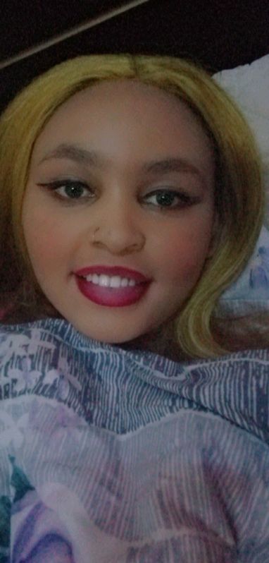 vee jones: Hi.. | Meet Women in London