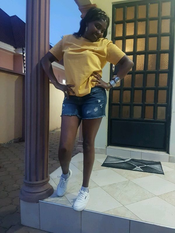 Neema mollel: Hi.. | Single Women in Arusha