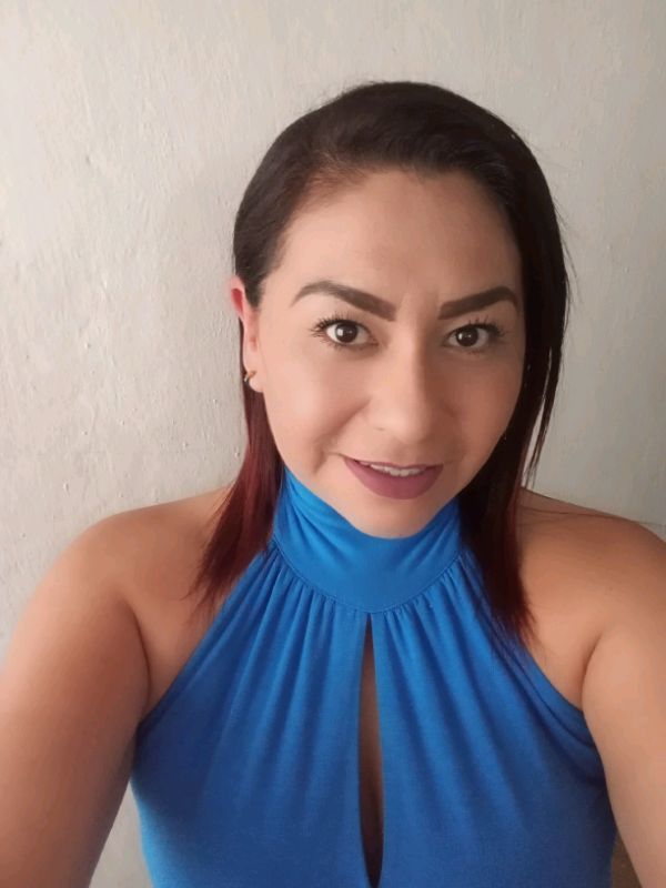 Lizbeth Ruiz: Hi.. | Tepic Chat