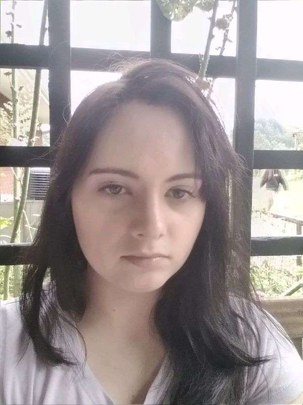 Elyssa Rose: Hi.. | Meet Women in Genoa