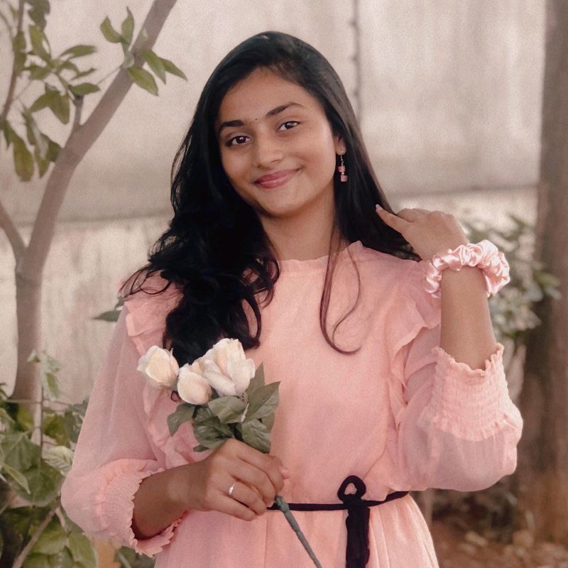 Divya Joshi: Hi.. | Pune Singles