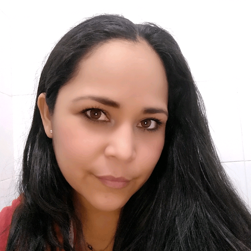 ALEJANDRA: Hi.. | Jalisco Chat