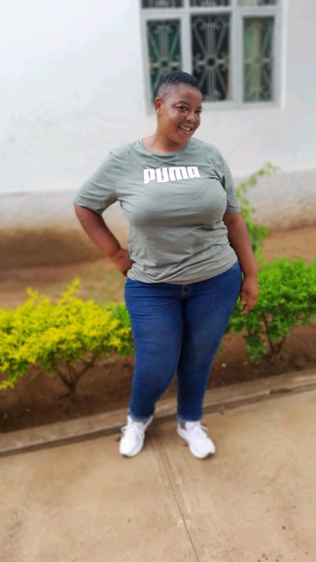 Anele shelembe: Hi.. | Soweto Chat