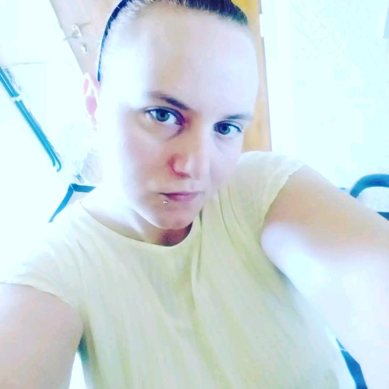 Emma: Hi.. | Meet Women in Nivelles