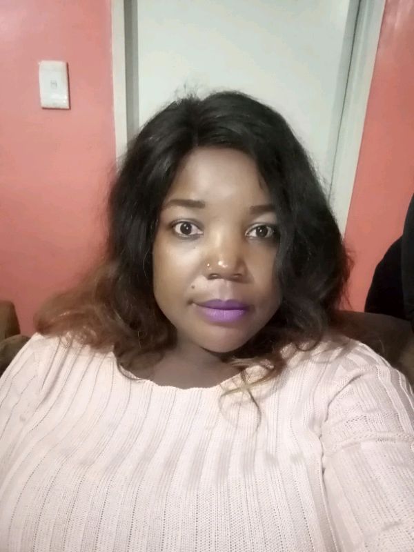 Nombuso Dlamini: Hi.. | Stellenbosch Chat