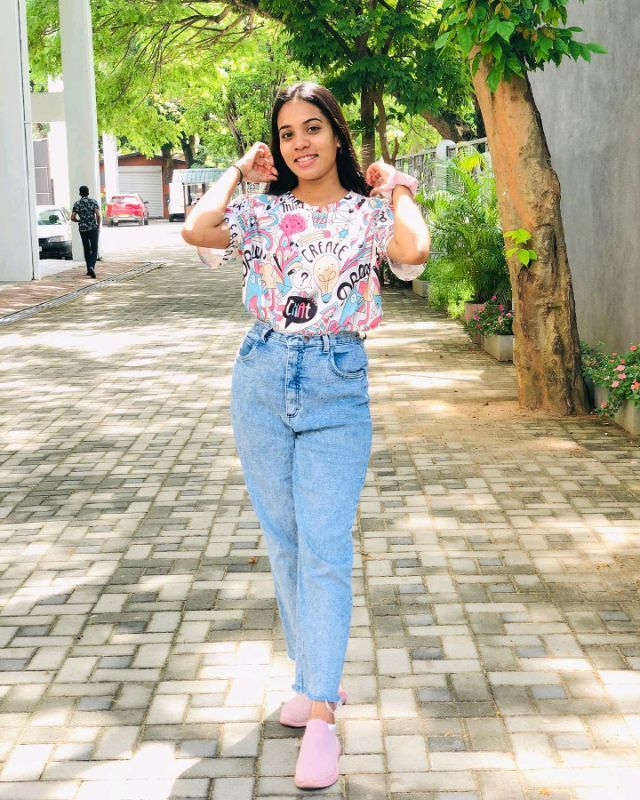 Pragya Joshi: Hi.. | Pune Chat