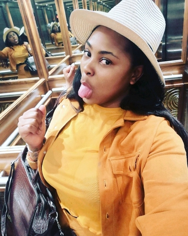 Coco: Hi.. | Single Women in Soweto