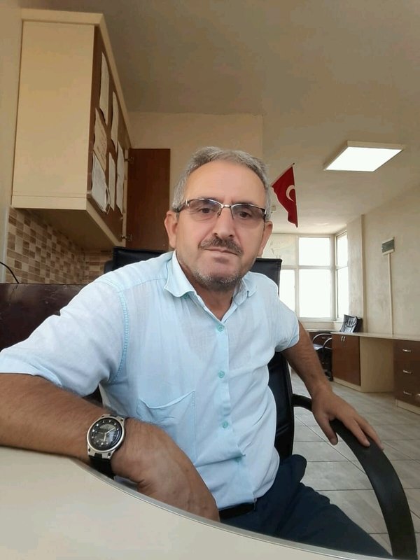 aslan akbas: Hi.. | Meet Senior Men in Mersin