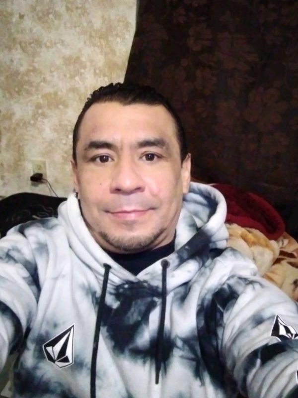 Jason sanchez: Hi.. | Meet Men in Corona