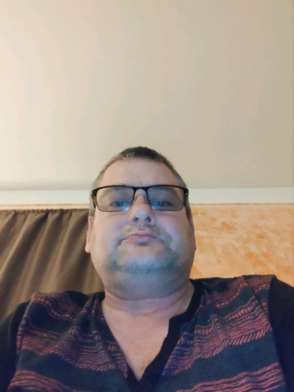 Kevin Drobot: Hi.. | Single Senior Men in Dearborn Heights