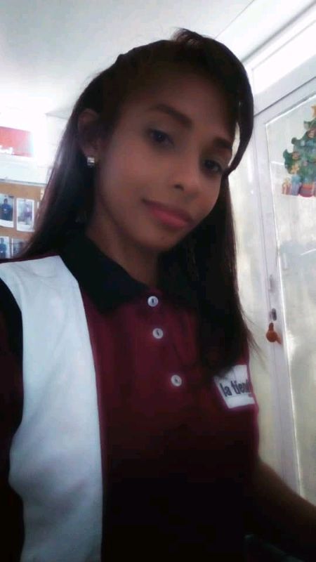 Alexa Pacheco: Hi.. | Yakima Singles